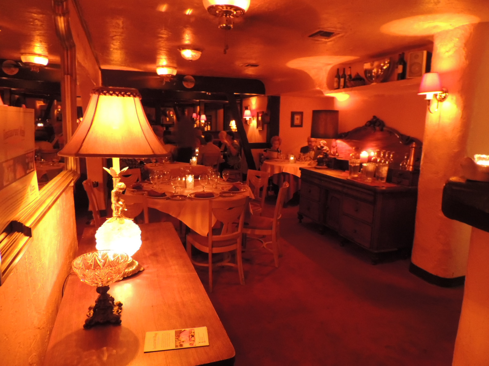 Pamplemousse Restaurant Vintage Vegas French Style since 1976. Home page